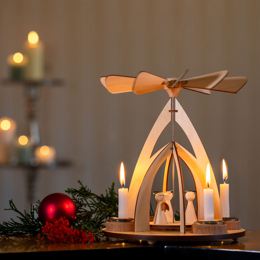Weihnachtspyramide mit Engeln – rauta (Raum- und Tafelschmuck Gabriele ...